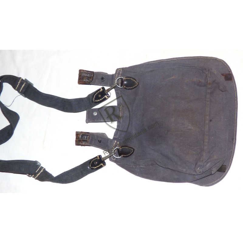 Early Luftwaffe bread bag.
