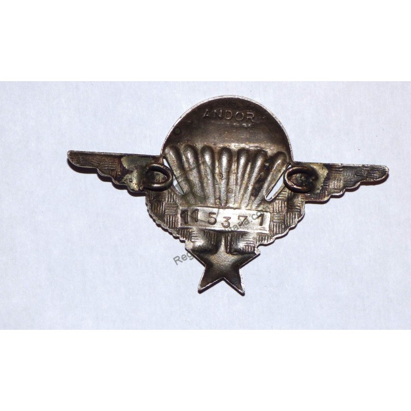 French Para Badge by Andor 1 line