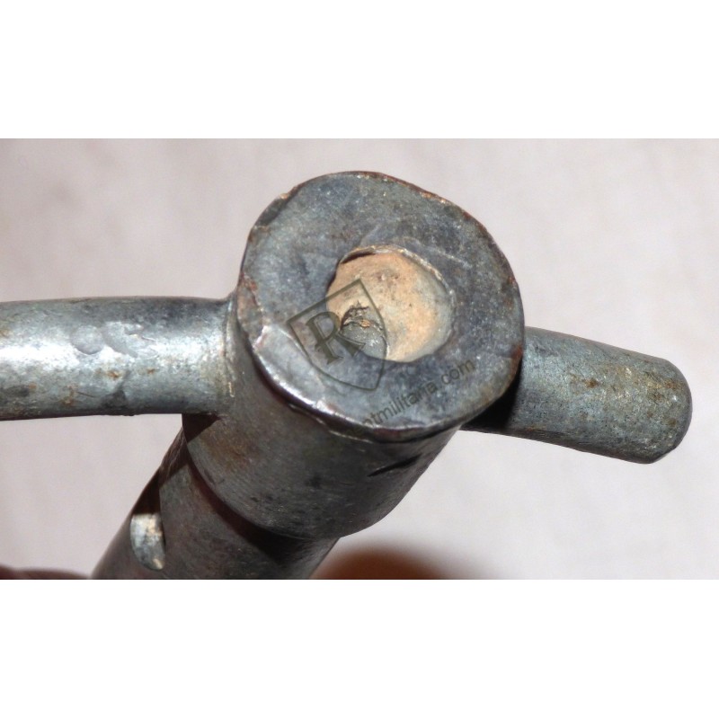 HEER signals - ground rod